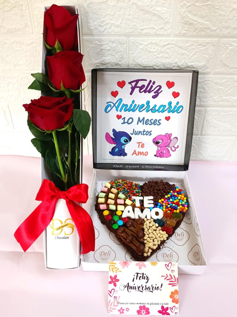 Brownie Corazon Aniversario con Caja de 3 Rosas Naturales – Deli Sweet ...